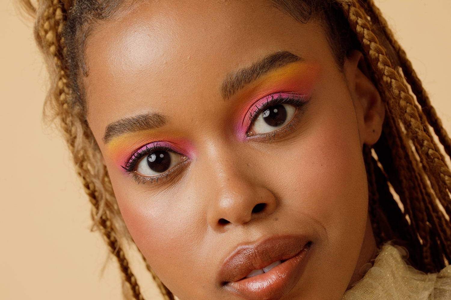 How to Create a Sunset-Eye Beauty Look | The Suite